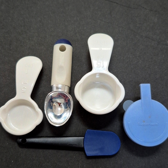 Tupperware | Kitchen | Vintage Tupperware Magnets Spatula Ice Cream ...